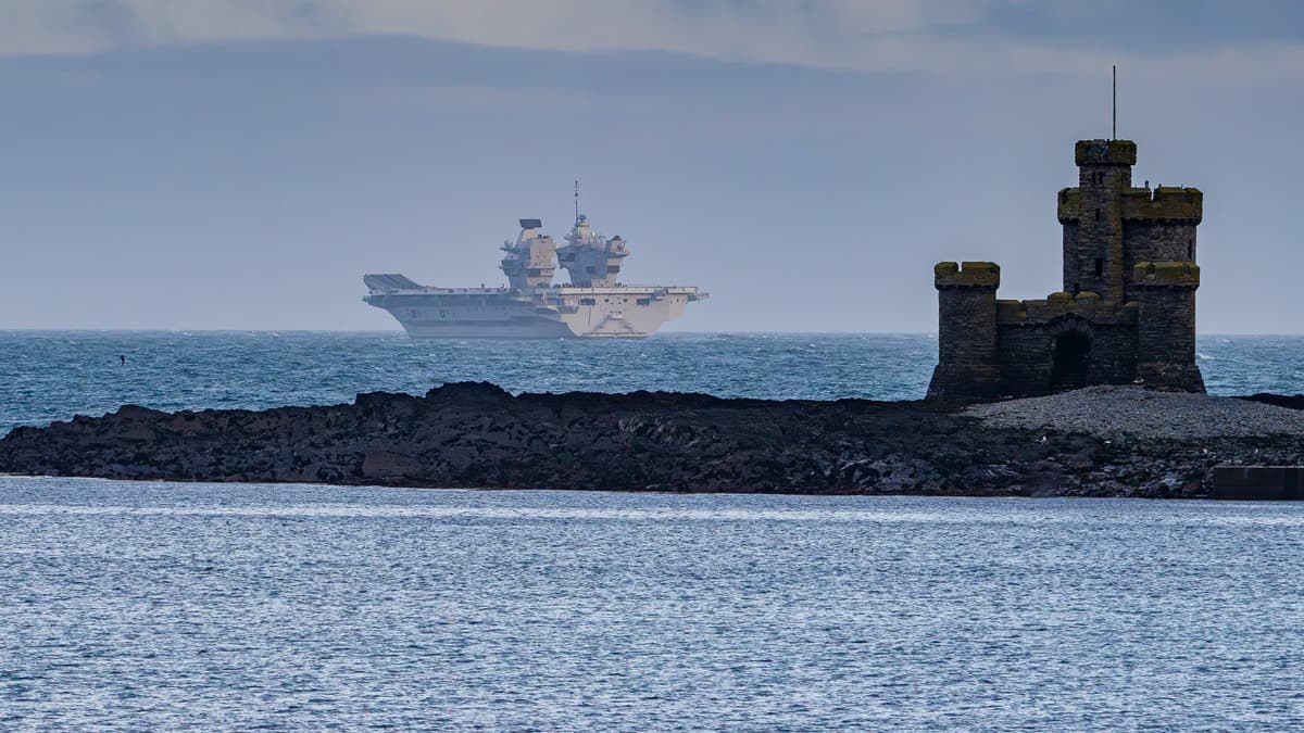 Pictures show huge Royal Navy warship HMS Prince of Wales in Manx ...