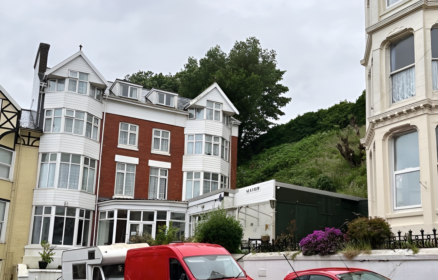 Plans to turn hotel yards from the seafront into 27-room bedsit ...