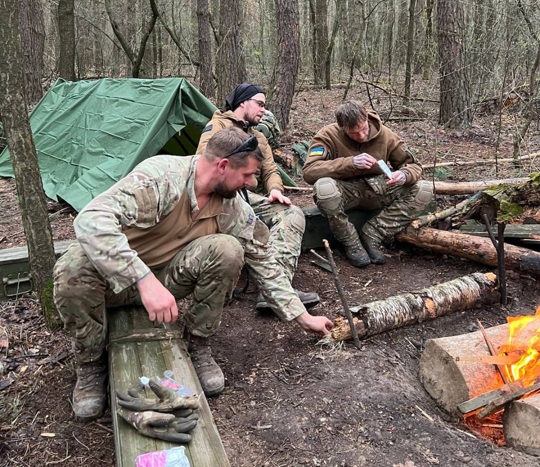 Veteran killed in Ukraine blast to make emotional last journey as ...