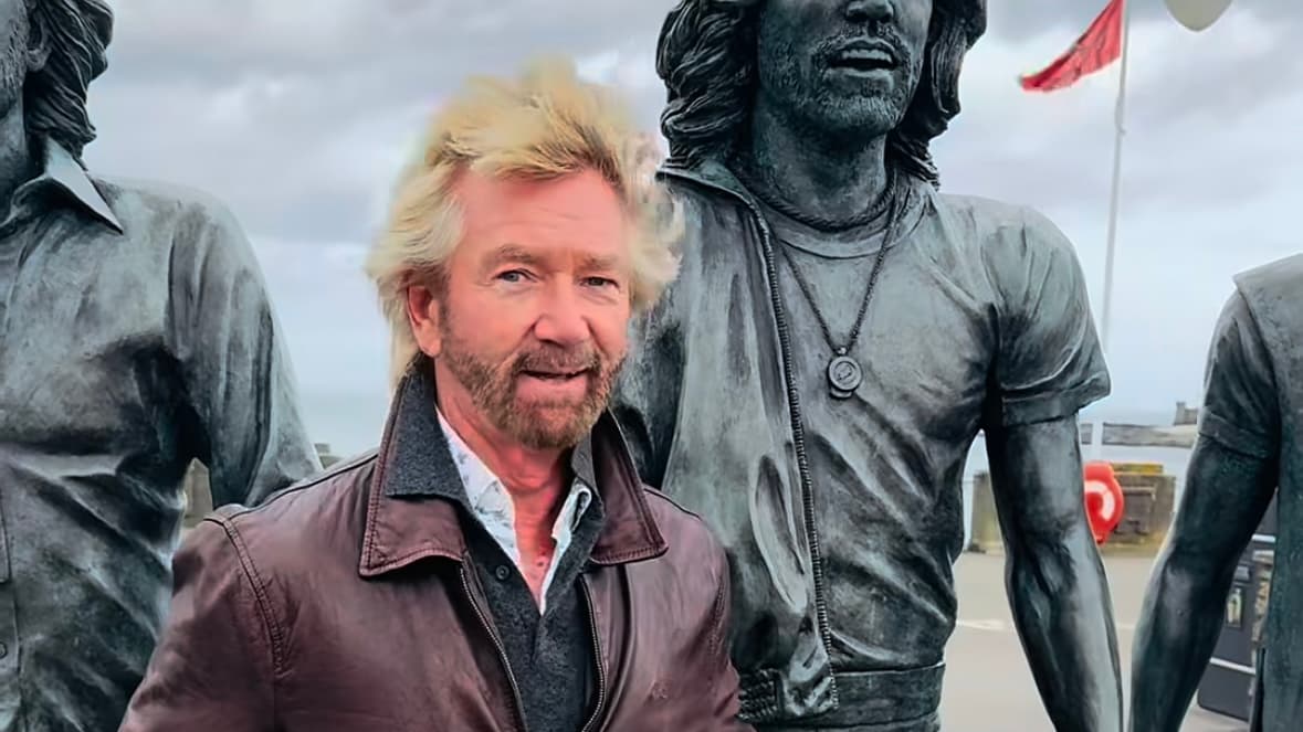 Isle of Man TT: Noel Edmonds declares love for island as he shares new ...