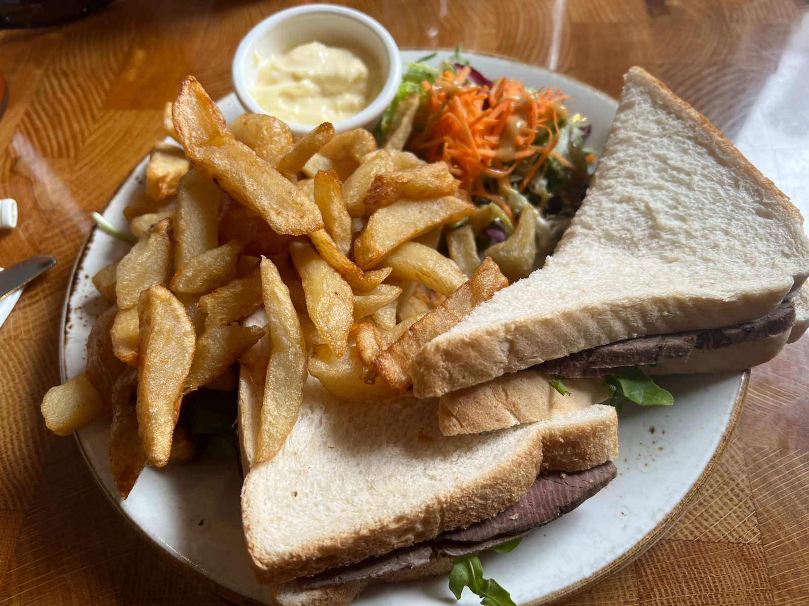'I tried Jaks Bar and Smokehouse's new lunchtime menu and nearly had to ...