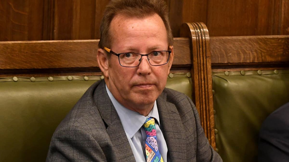 What do our politicians do during the summer break? Tim Glover MHK ...