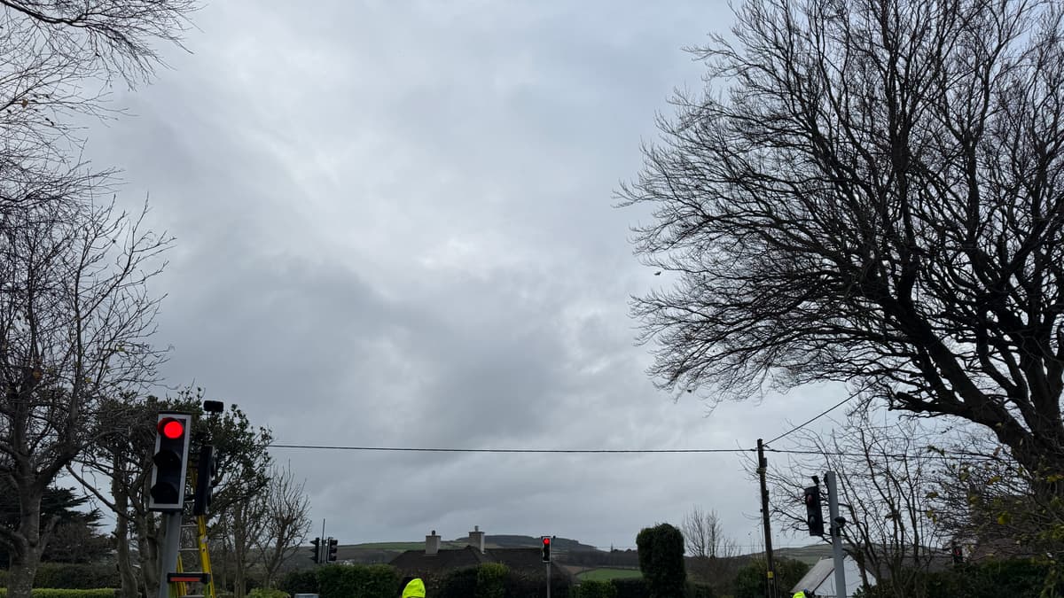 Severe weather caused traffic light to malfunction | iomtoday.co.im