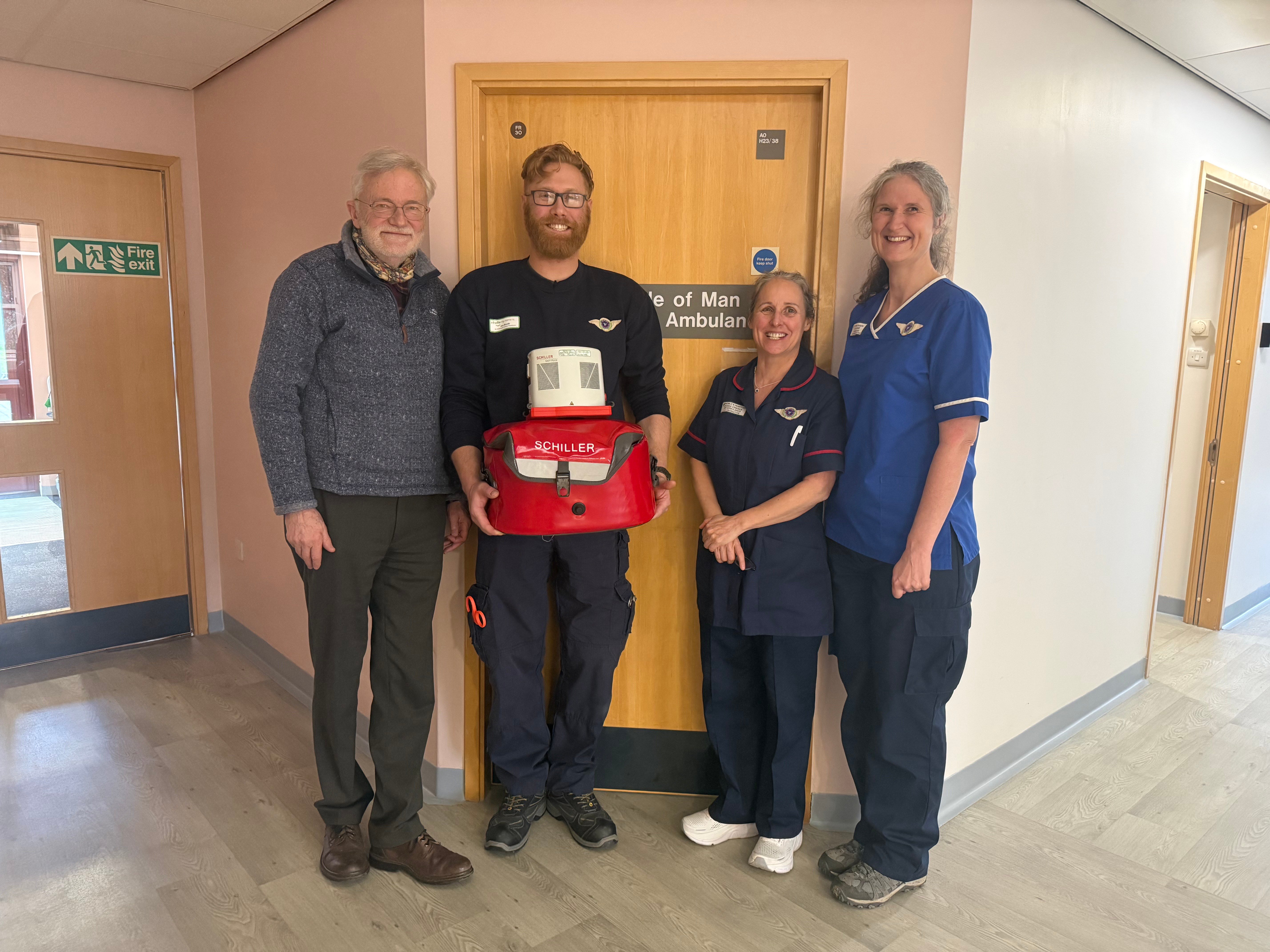 £10,000 grant supports new CPR device for Air Ambulance transfers ...
