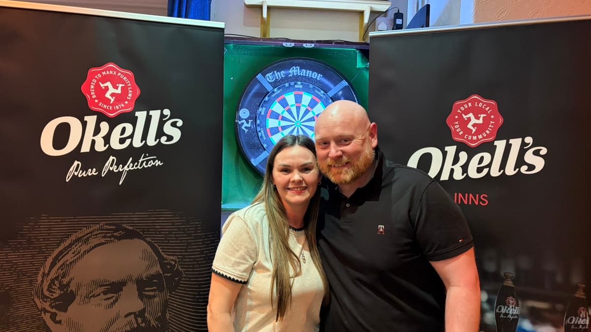 Kevin Lane and Vikki Cannan claim top honours at Isle of Man Darts ...